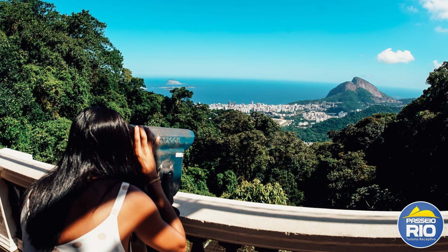 A História do Cristo Redentor: Um Ícone do Rio de Janeiro – Passeio Rio